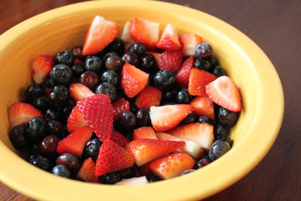 Family Time – Blueberry Picking - Moms Austin