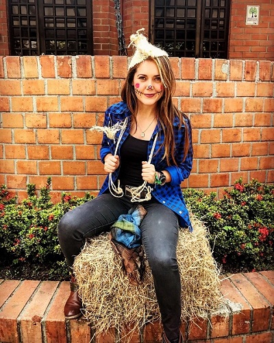 55 Amazing Office Halloween Costume Ideas That Are Office-Appropriate ...