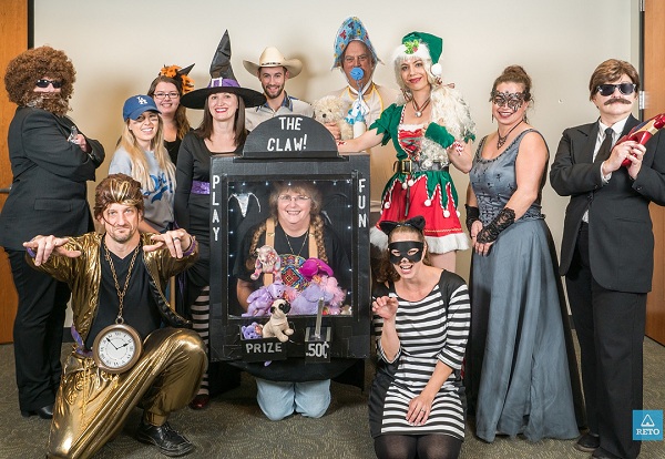 55 Amazing Office Halloween Costume Ideas That Are Office-Appropriate ...